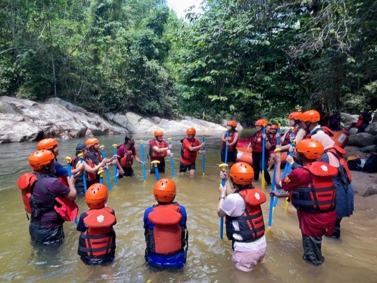 Gopeng Glamping Park: Glamorous Camping and Adventure in Perak – Love ...